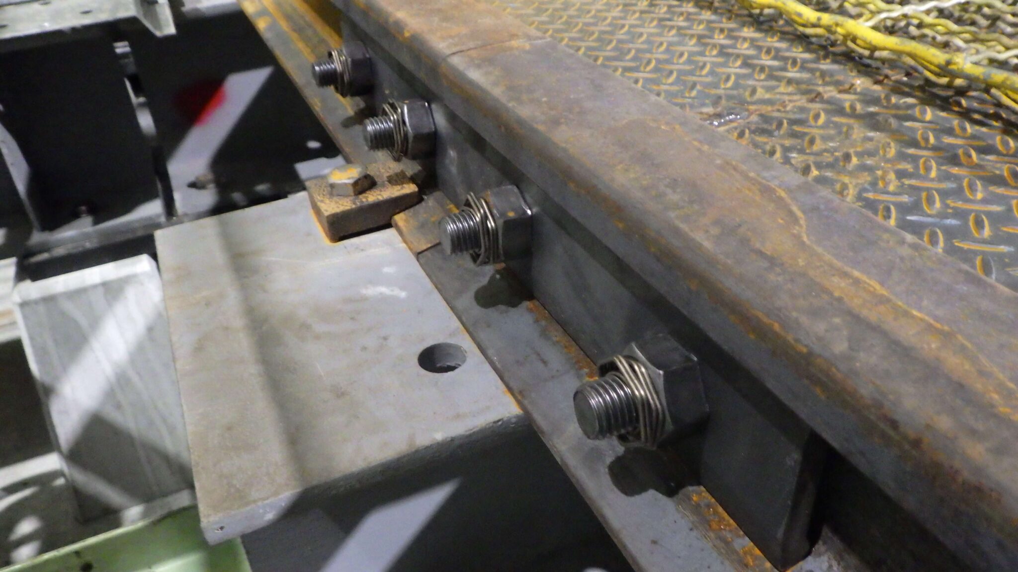 大泉JCTトンネル - 東京衡機エンジニアリング